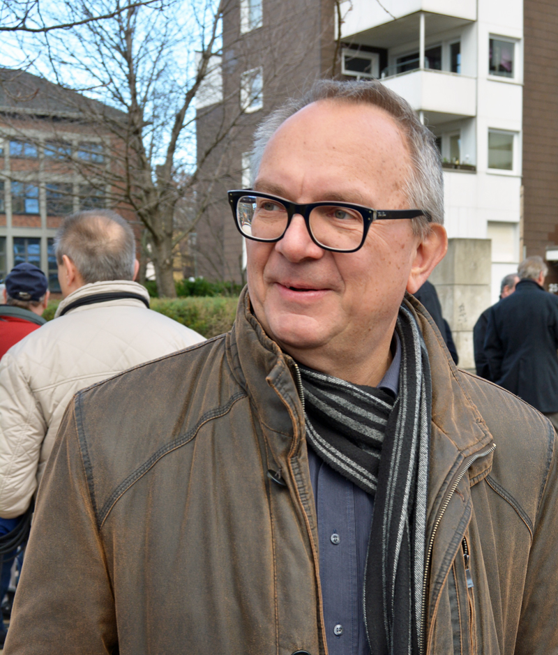 Schauspielhaus / Hans Hanke: “Bessere Bedingungen für Hörgeschädigte ...